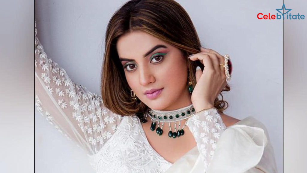 Akshara Singh Biography, Age, Birth & Family, Career, Physical Status