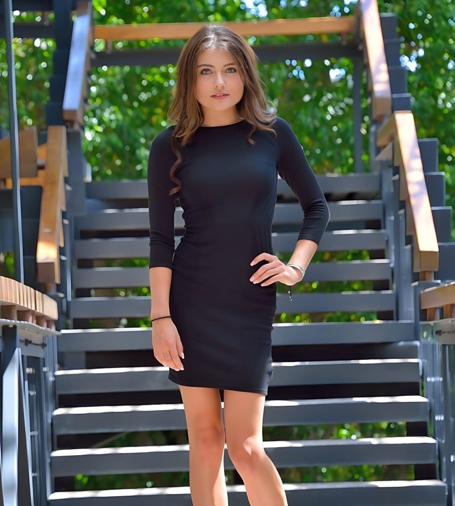 Adria Rae (Actress) Wiki, Age, Net Worth, Photos, Videos, Biography & More