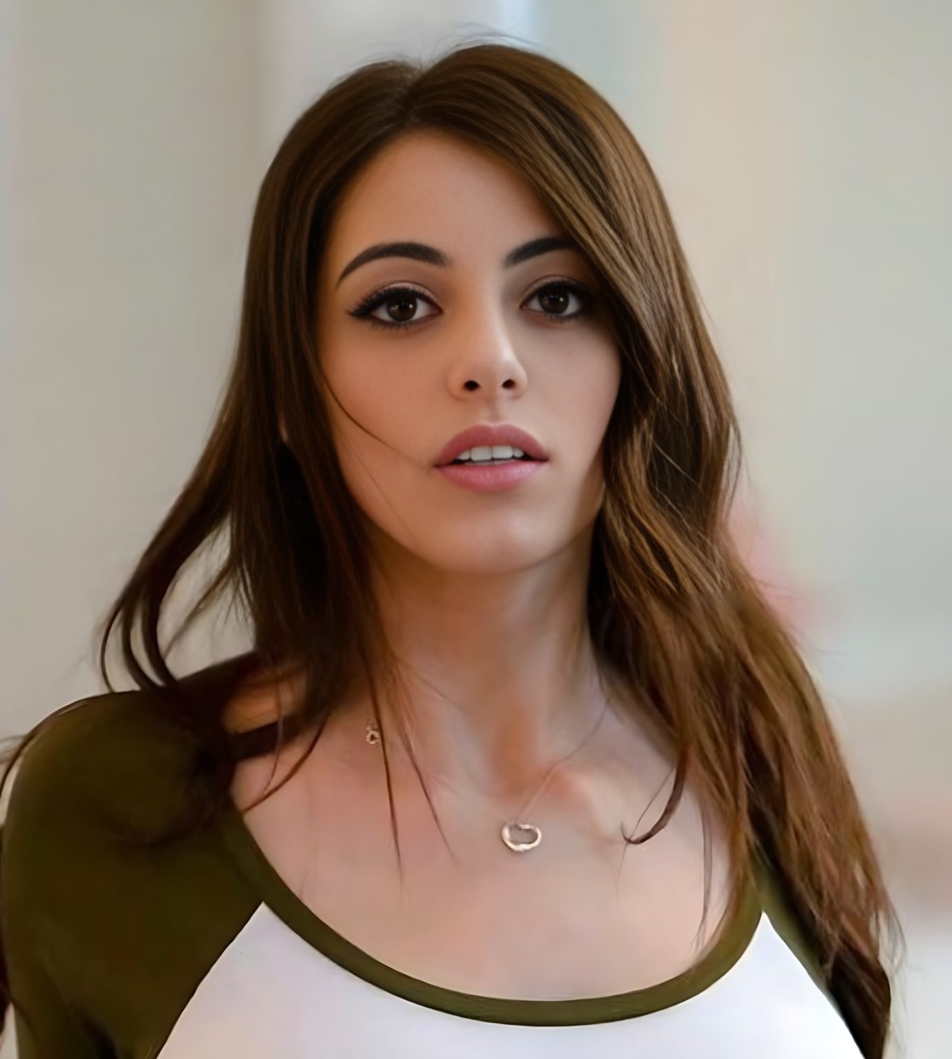 Alexa Pearl (Actor) Wiki, Ethnicity, Family, Age, Videos, Biography and ...
