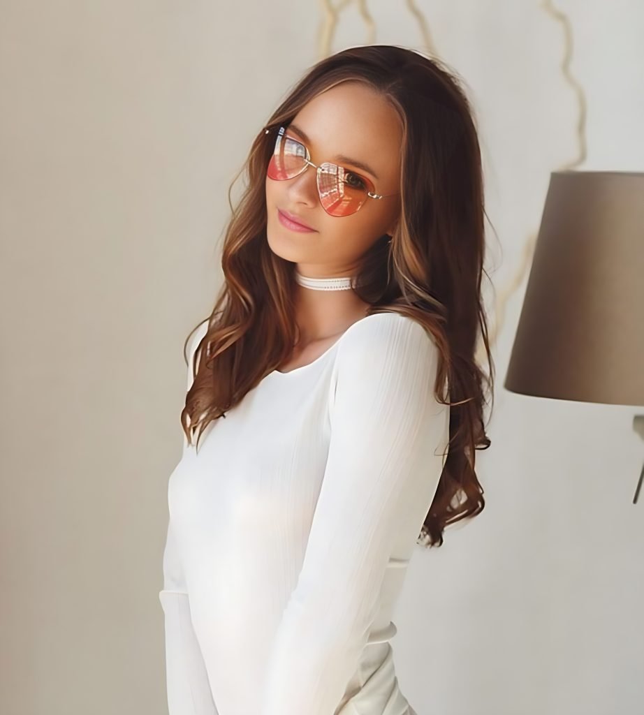 Elena Slabko Age, Biography, Wikipedia, Boyfriend, Videos, Height ...