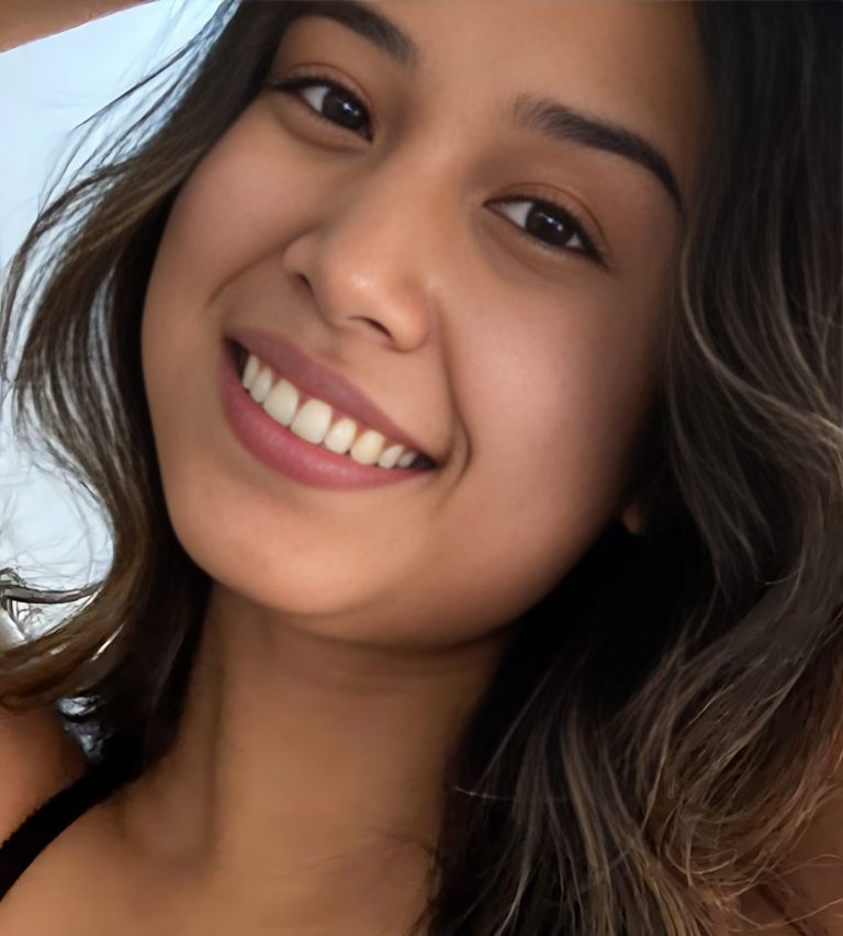 Isla Summer (Actress) Age, Biography, Wiki, Net Worth, Videos, Photos and More