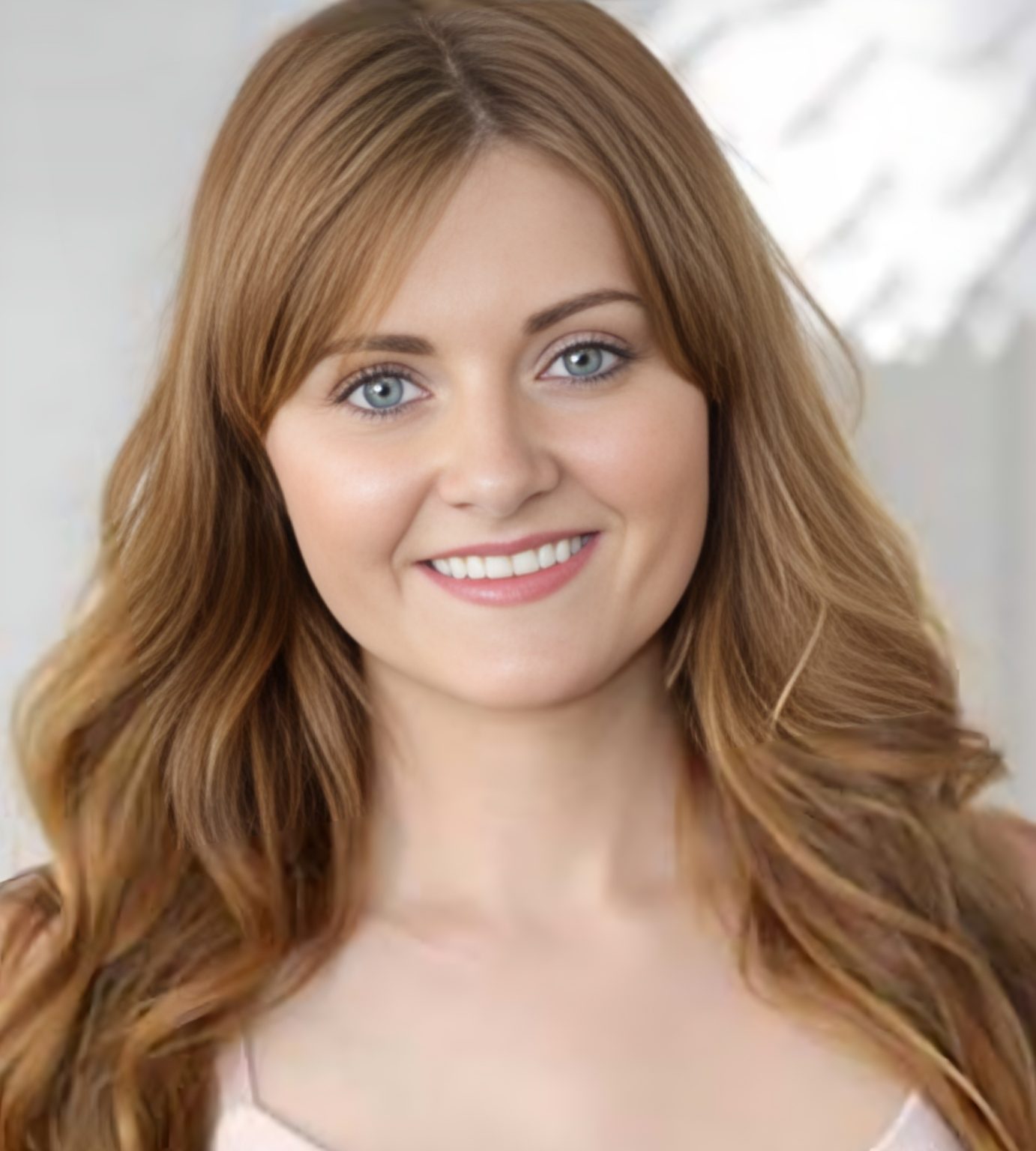 Miley Cole (Actress) Age, Height, Weight, Biography, Videos, Boyfriend ...