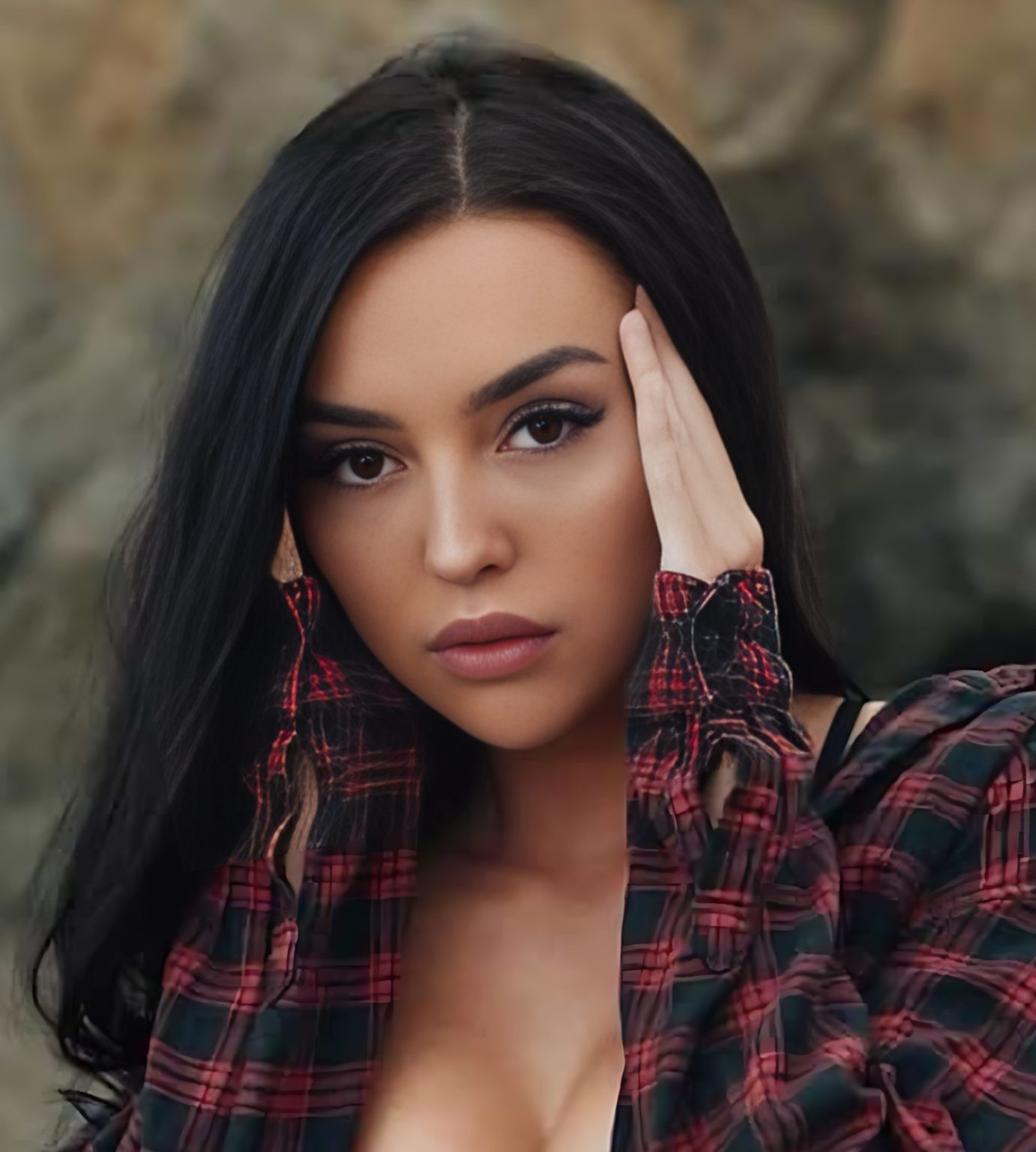 Serena Becker (Actor) Wiki, Age, Videos, Biography, Ethnicity, Family ...