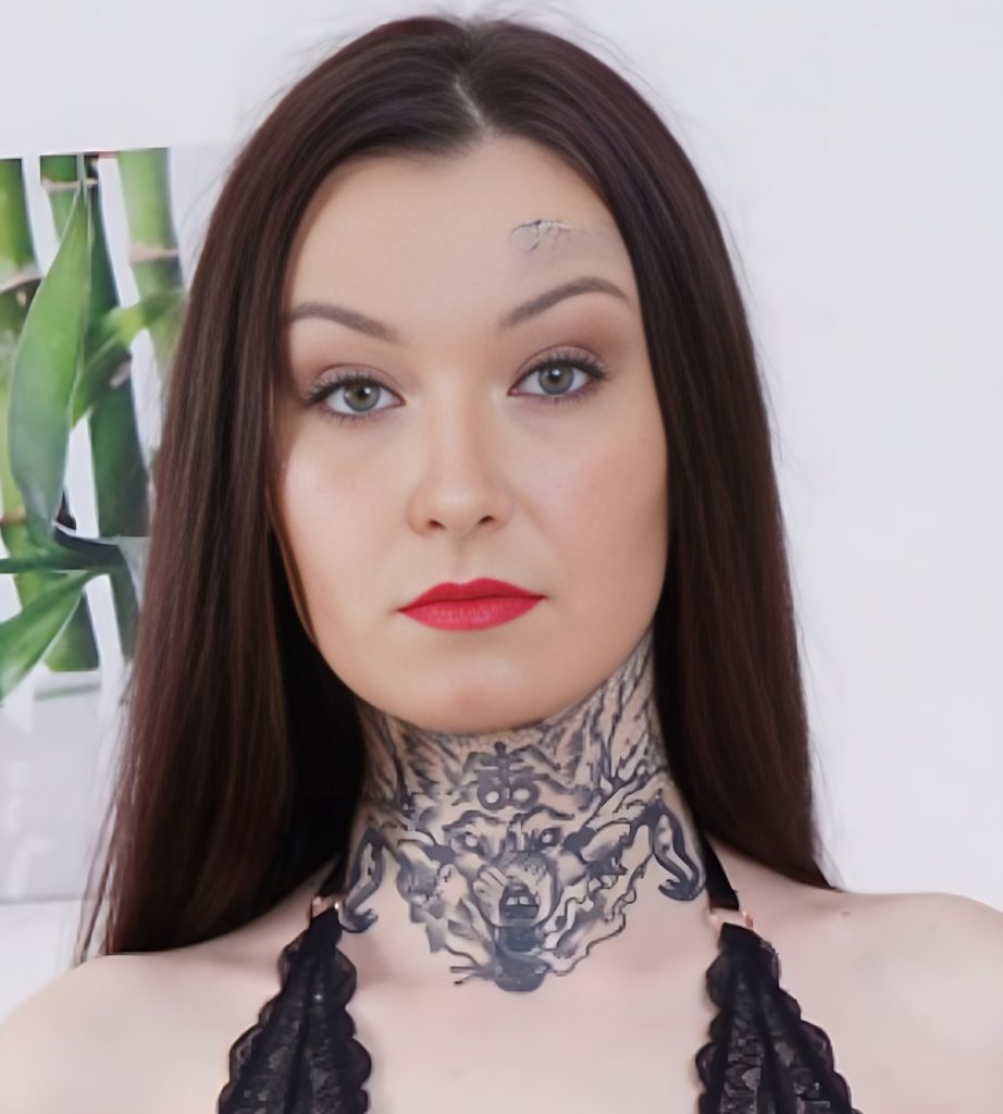 Tabitha Poison (Actress) Biography, Videos, Photos, Age, Wiki, Height ...