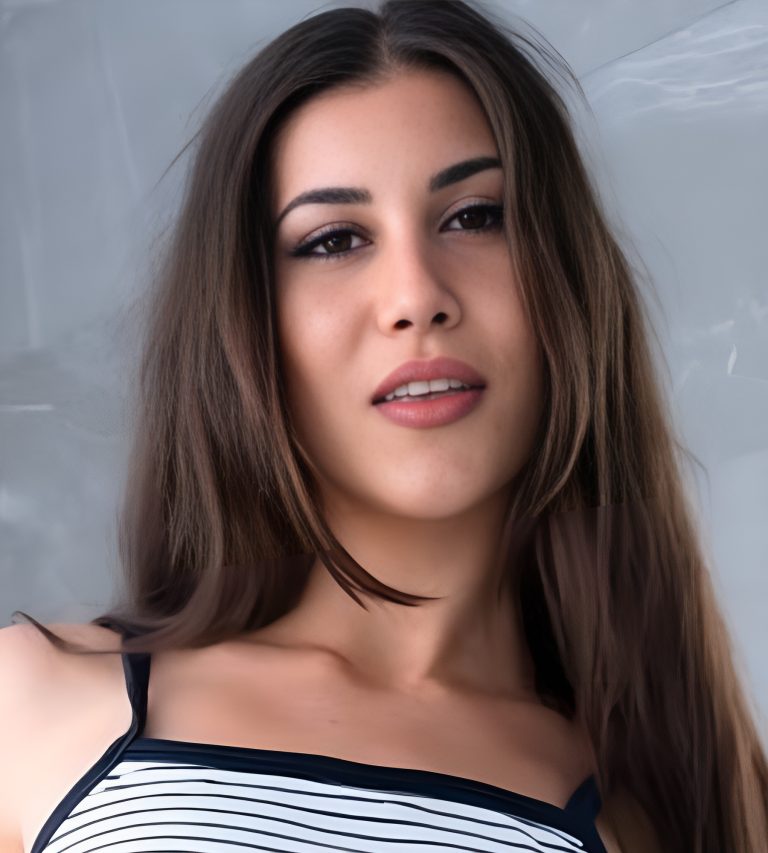 Anya Krey (Actress) Height, Weight, Wiki, Biography, Boyfriend, Videos ...