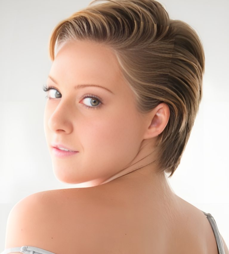 Bailey Bae (Actress) Height, Weight, Age, Videos, Photos, Biography ...