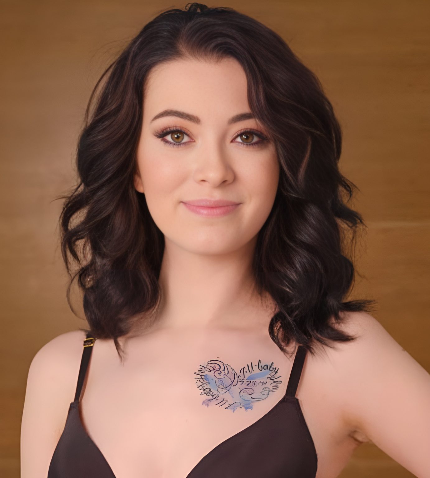 Corra Cox (Actress) Height, Weight, Age, Videos, Photos, Biography, Boyfriend, Wiki and More