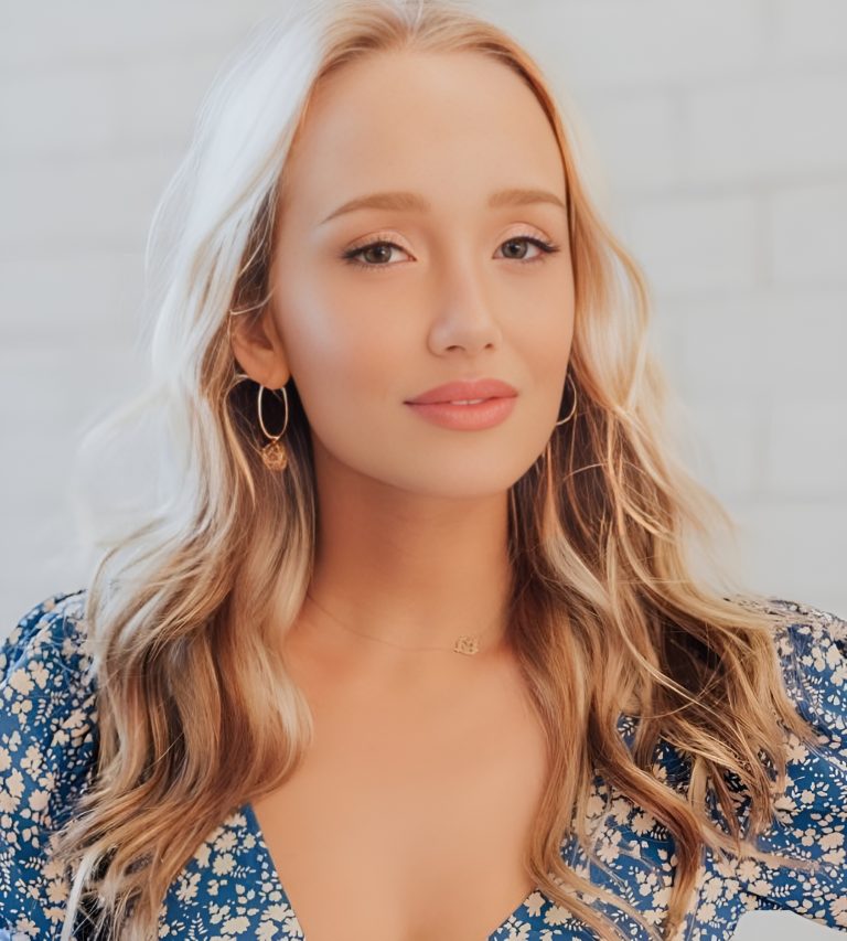 Gwen Gwiz (Actress) Height, Weight, Wiki, Videos, Photos, Movies ...