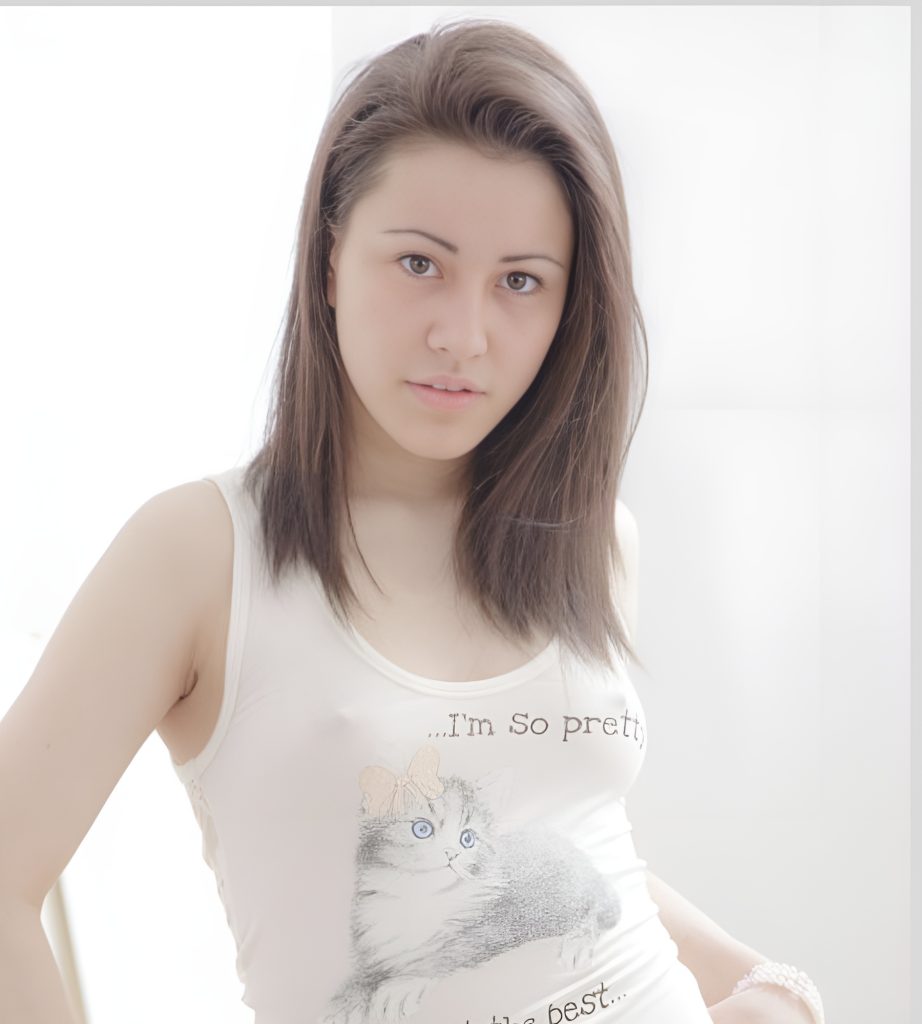 Izi Ashley Wiki, Age, Biography, Height, Weight, Family & More