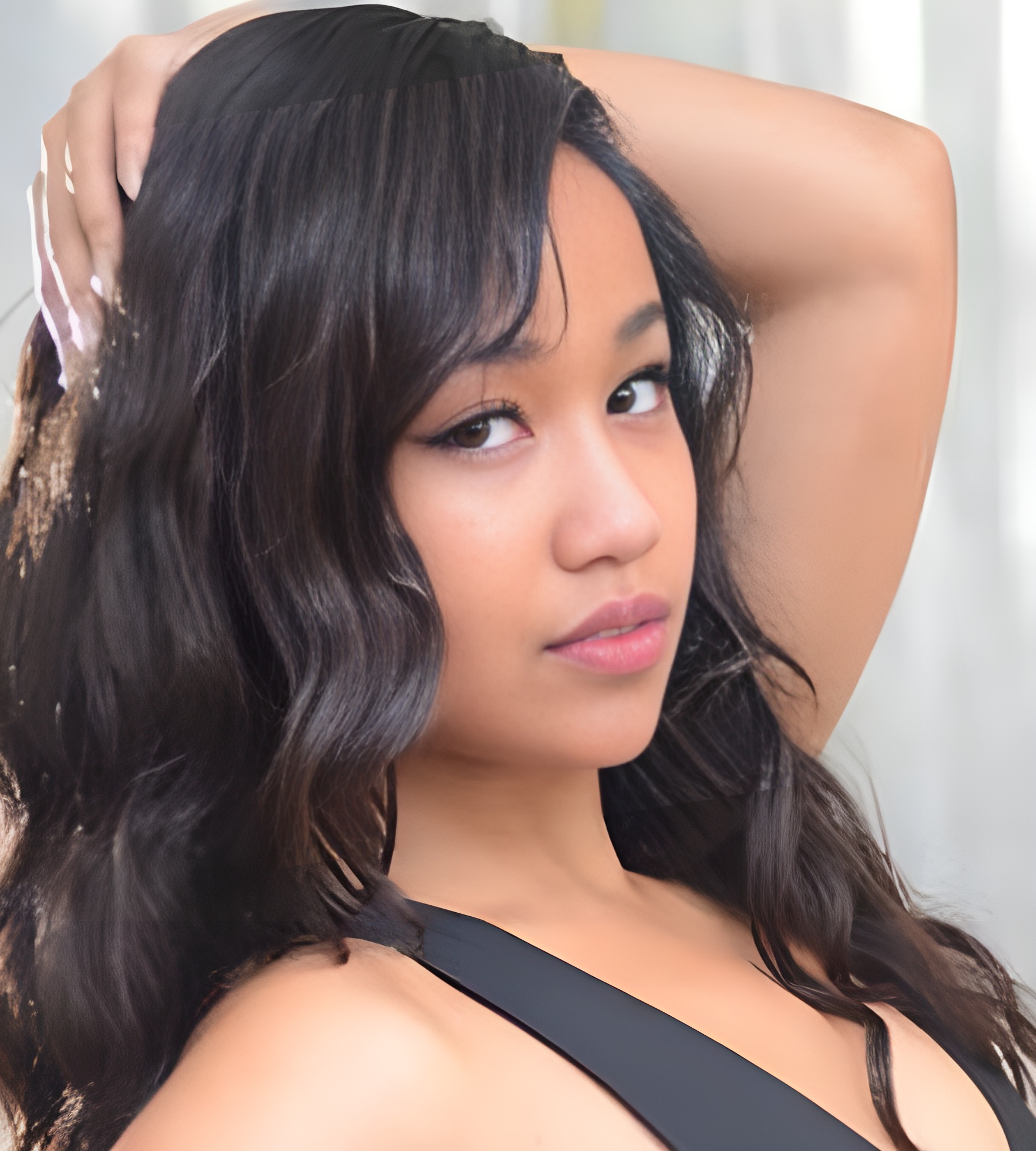 Loni Legend (Actress) Height, Weight, Wiki, Age, Biography, Boyfriend, Videos, Movies, Photos ...