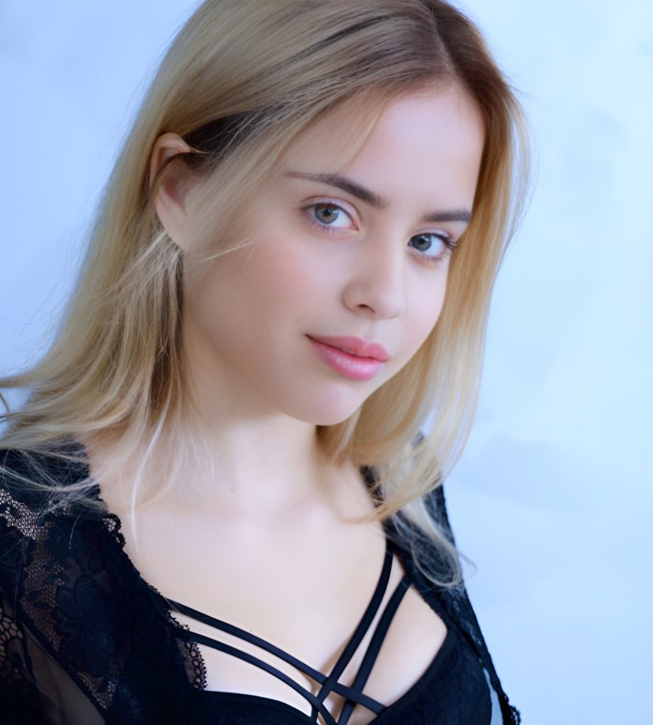 Monika Jelolt (Actress) Height, Weight, Wiki, Biography, Boyfriend ...