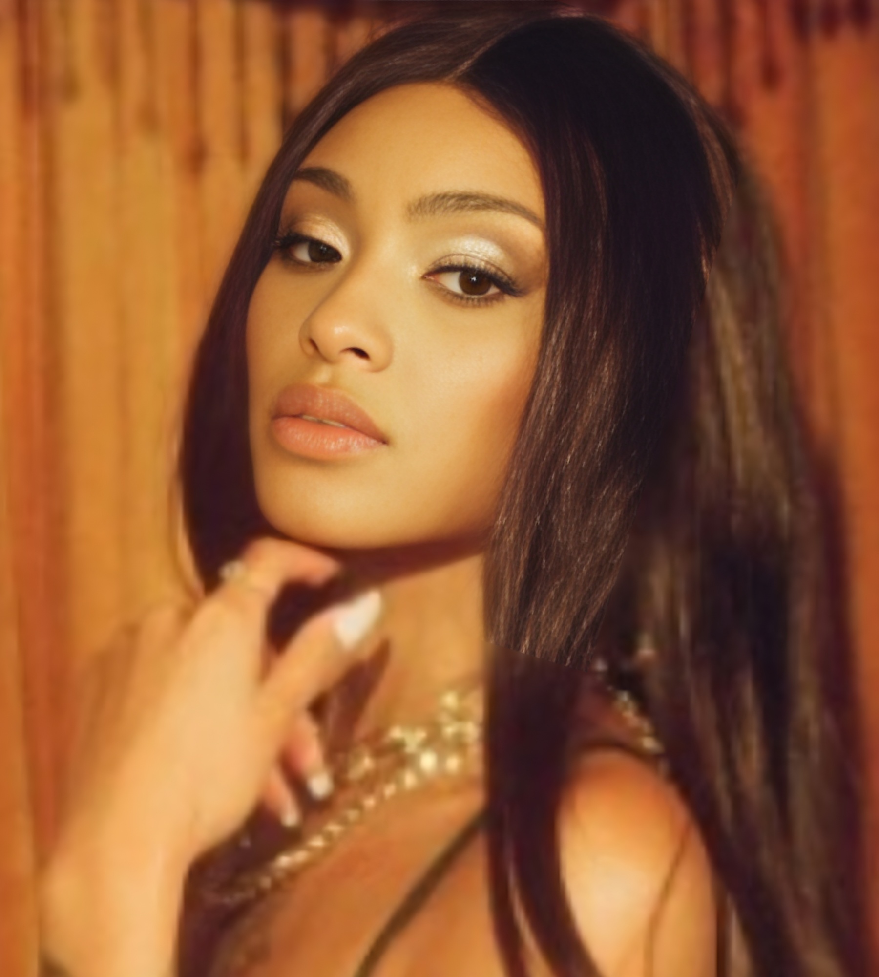 Sunni (Actress) Height, Weight, Age, Biography, Boyfriend, Videos, Wiki ...