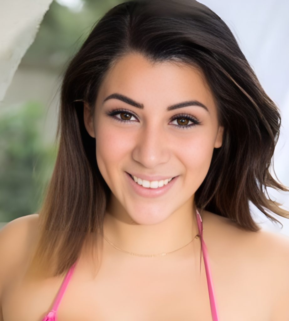 Valentina Jewels (Actress) Height, Weight, Age, Videos, Photos, Biography, Boyfriend, Wiki and More