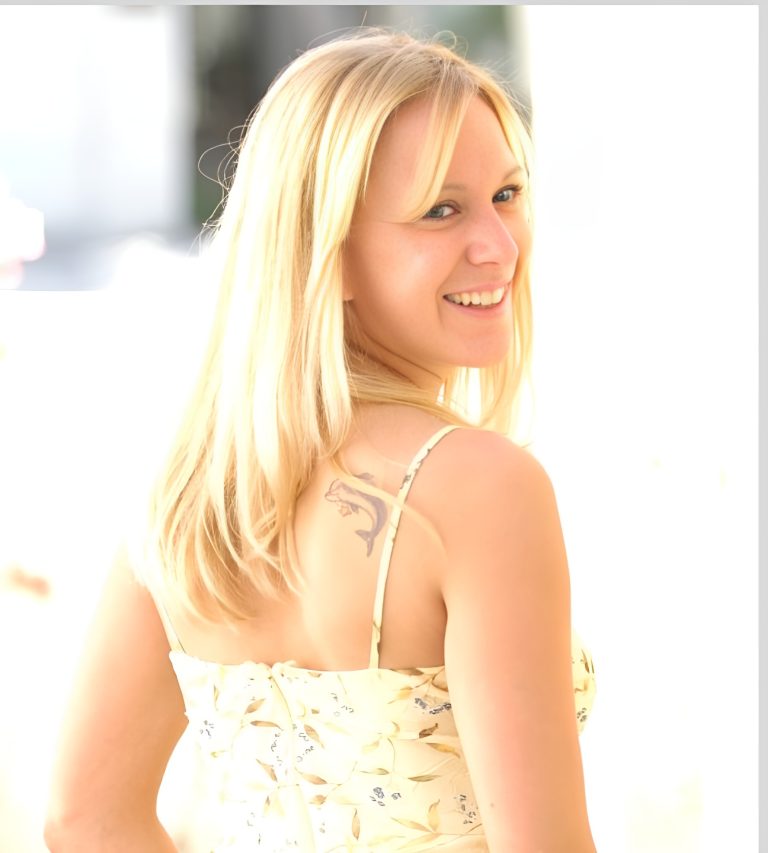 Erin Moore (Actress) Age, Height, Weight, Biography, Boyfriend, Wiki ...