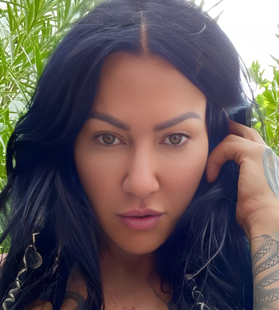 Jenevieve Hexxx (Actress) Height, Weight, Age, Videos, Photos, Biography, Boyfriend, Wiki and More