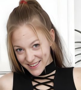 Luna Light (Actress) Height, Age, Videos, Photos, Biography, Boyfriend ...