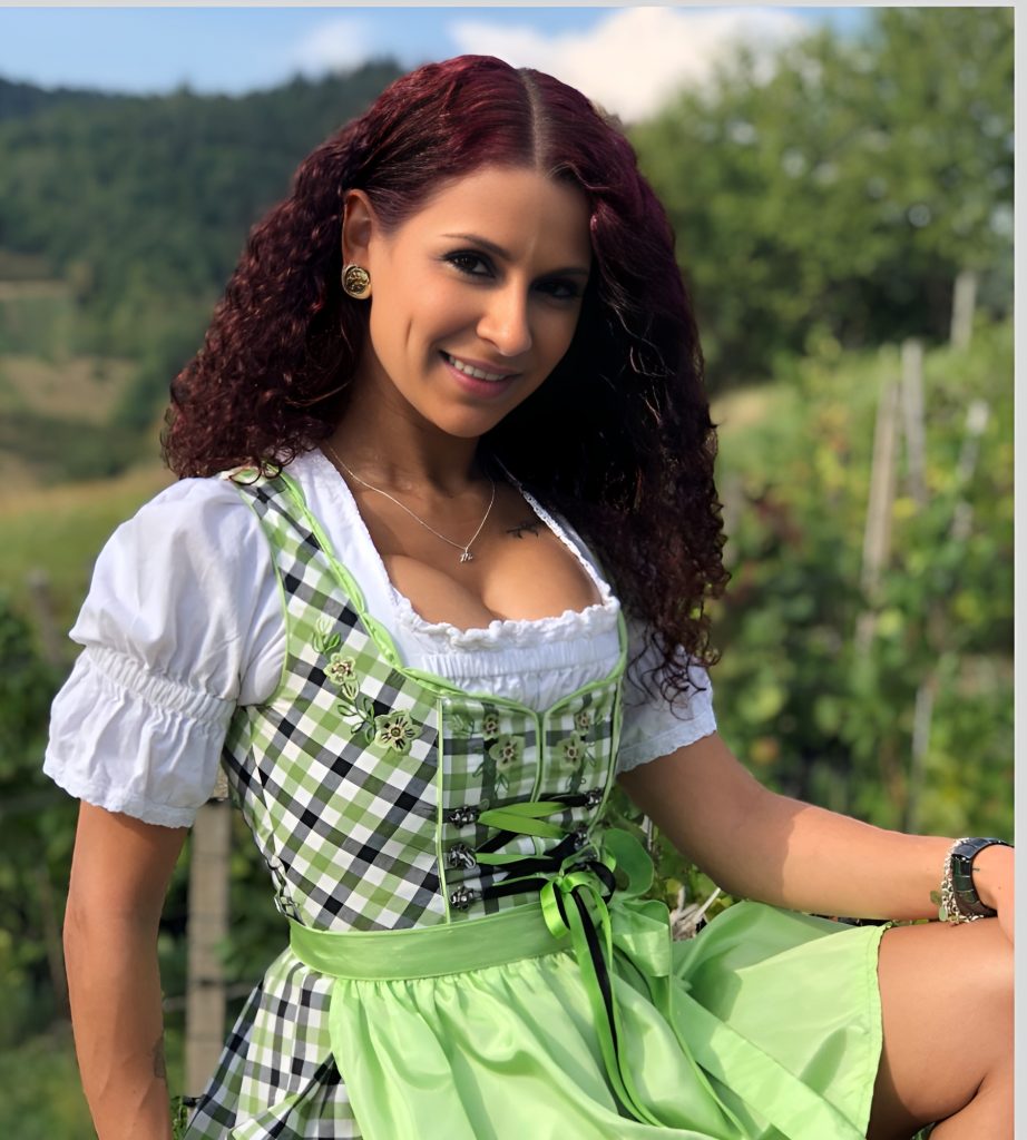 Mara Martinez (Actress) Age, Height, Weight, Biography, Boyfriend, Wiki ...