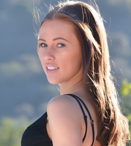 Veronica Heart (Actress) Age, Biography, Husband, Wiki, Family, Net ...