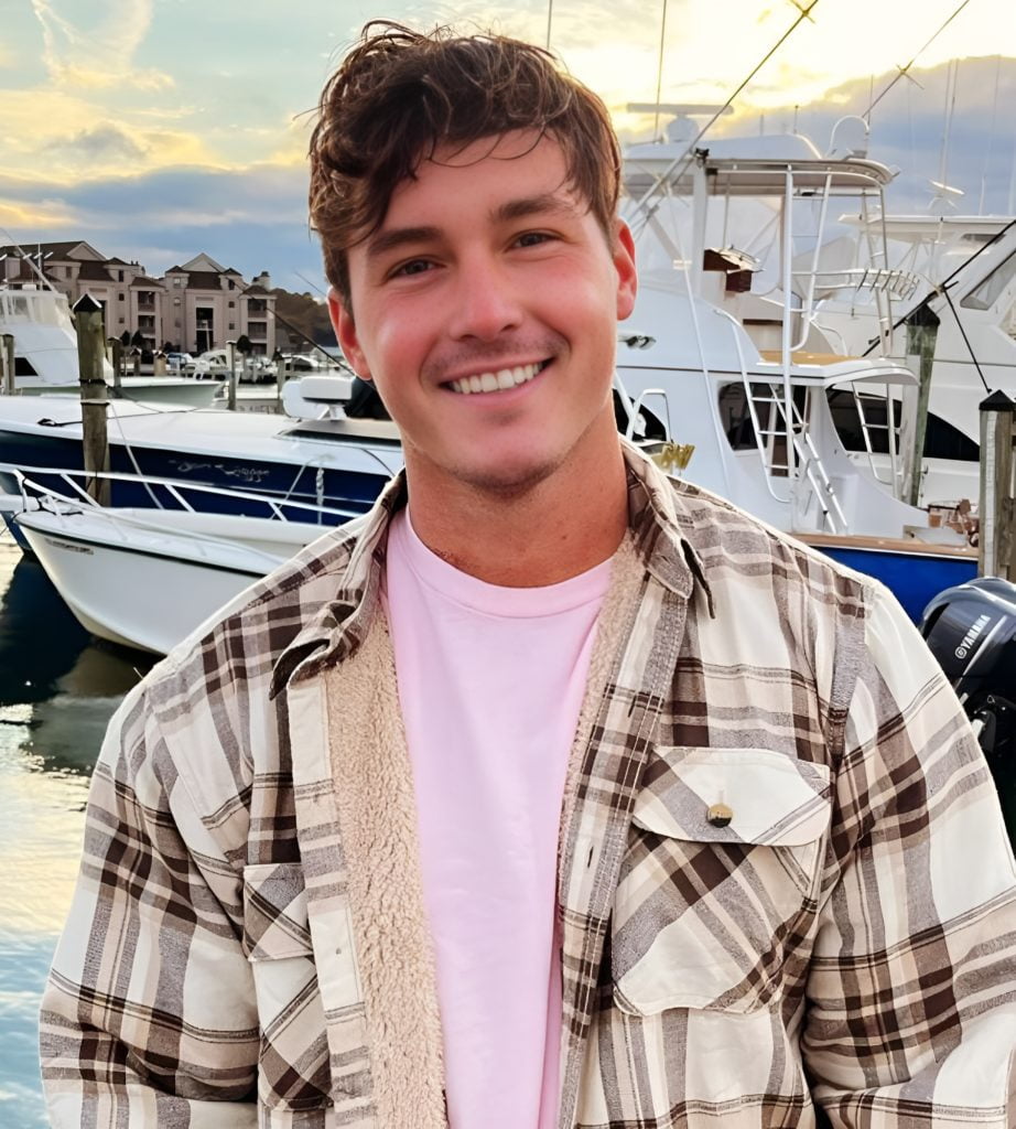 John Henry Spurlock (Bachelor in Paradise) Wiki, Age, Family, Ethnicity ... John Henry Spurlock (Bachelor in Paradise) Wiki, Age, Family, Ethnicity ...