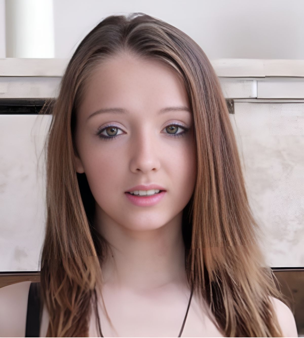 Lucie Wilde (Model) Age, Wiki, Biography, Height, Photos, Family & More