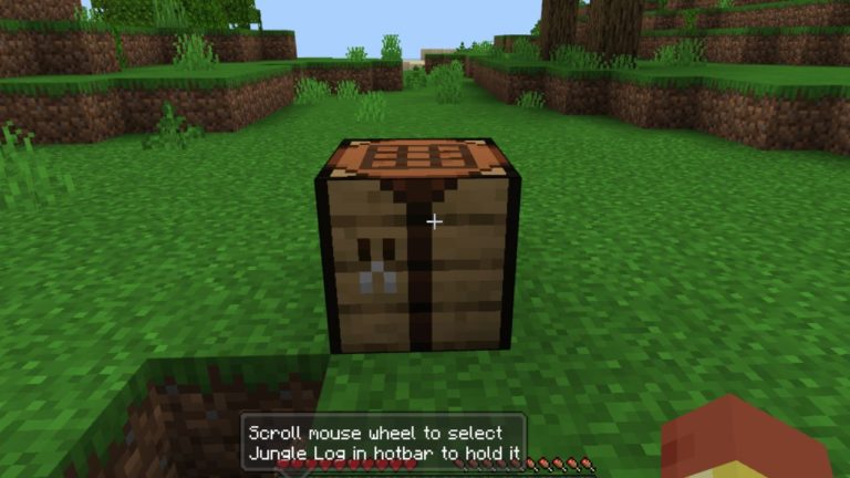 Minecraft: How to Make a 3x3 Crafting Table [A Beginner's Guide]