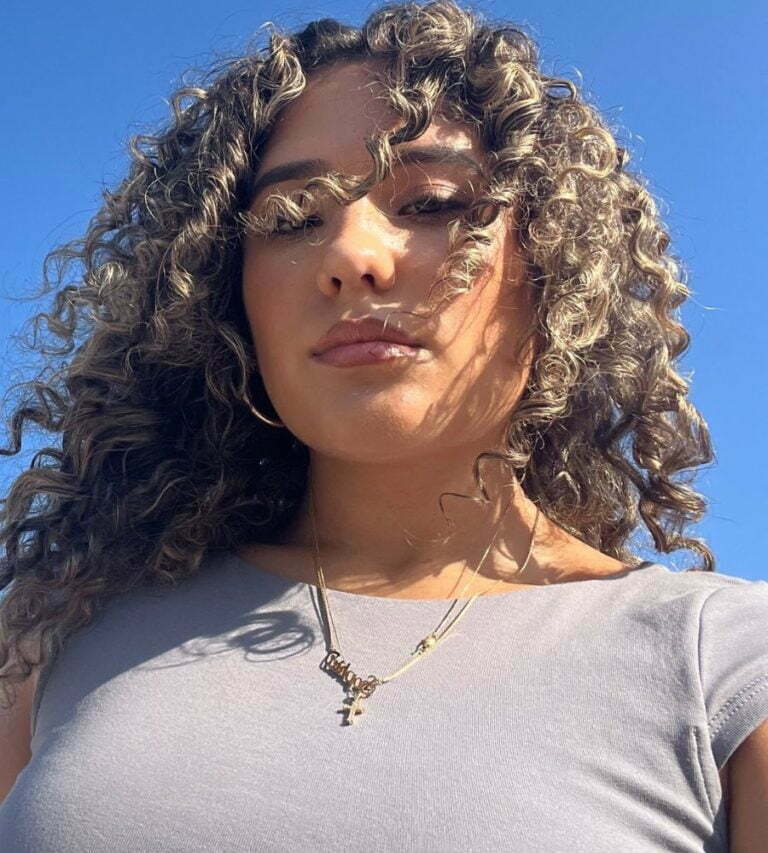 Sophia Hoffman (The Voice 24) Wiki, Age, Family, Height, Weight ...